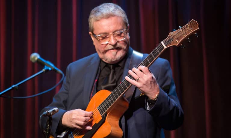 Martin Taylor: Solo Jazz, Amazing Collaborations…A True Virtuoso - Jazz ...