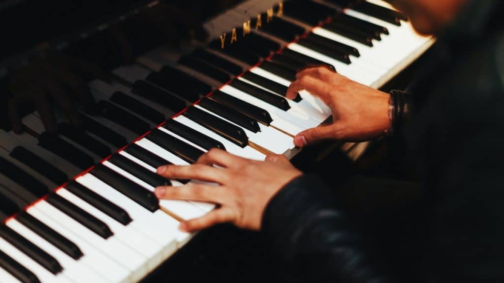 Bach to the Future - Jazz Guitar Today